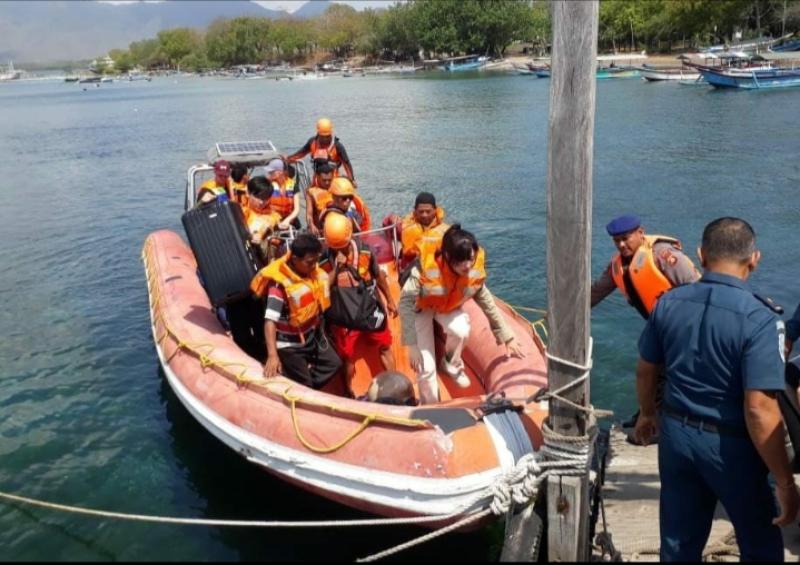 KMP Gerbang Samudera 2 Kandas, Ratusan Penumpang Dievakuasi | Bali Tribune KMP Gerbang Samudera 2 Kandas, Ratusan Penumpang Dievakuasi | Bali Tribune