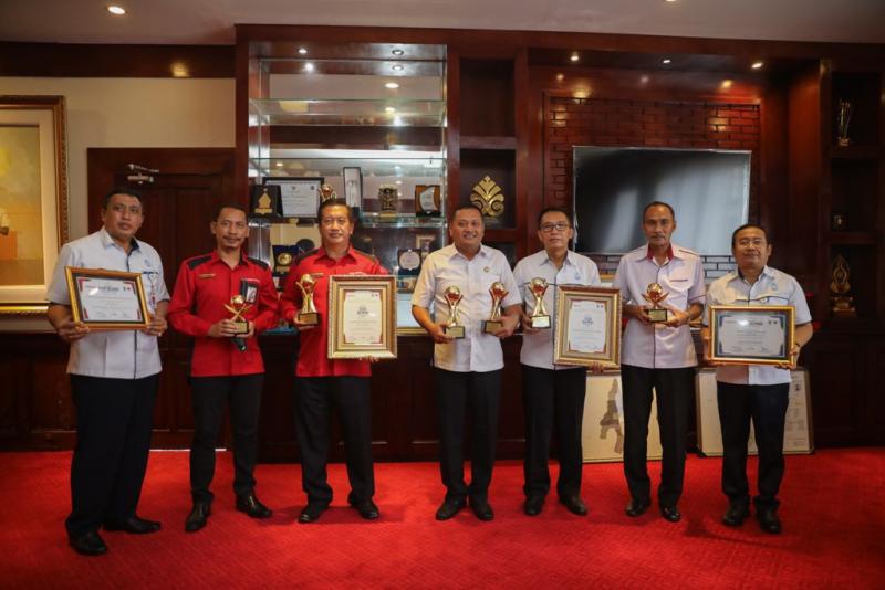 Dua BUMD Gianyar Toreh TOP BUMD Awards | Bali Tribune