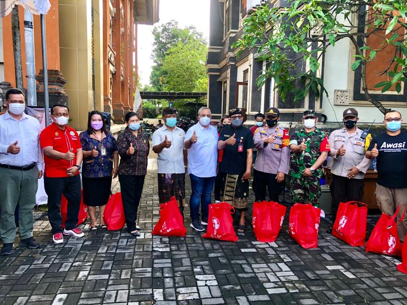Sambut Natal 2021, MPUK dan FKUB Badung Peduli Kasih Berbagi Sembako ... Sambut Natal 2021, MPUK dan FKUB Badung Peduli Kasih Berbagi Sembako ...