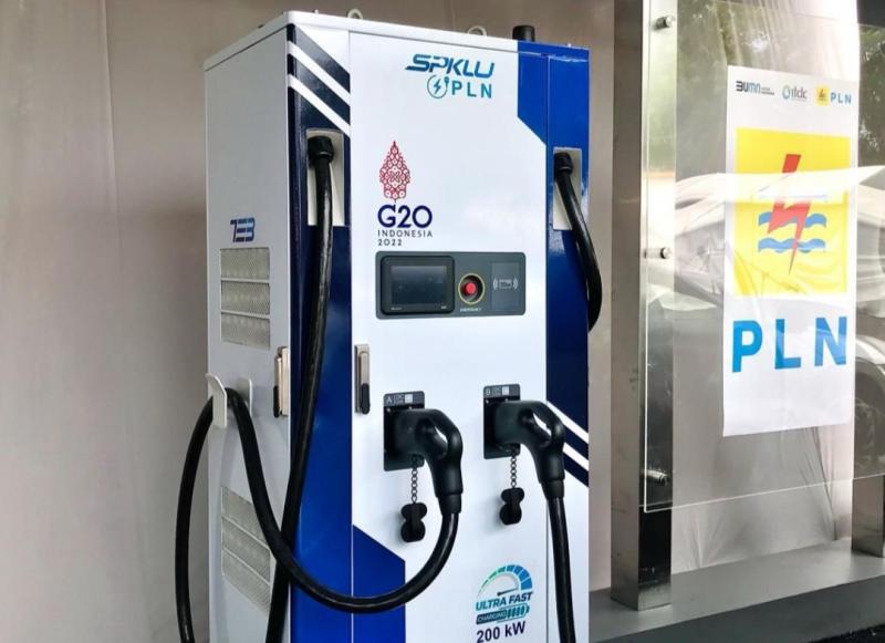 SPKLU Ultra Fast Charging Pertama di Indonesia, Cukup 30 Menit Isi ...
